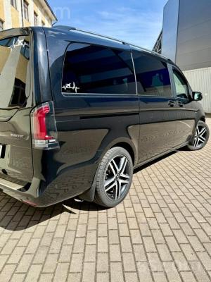 Melns Mercedes-Benz V 250 2014 Rīga, ar dzinēja tilpumu 2.20 L un nobraukumu 355 tūkst. km par 23200 €, foto 5 vietnē AUTOMOTO.COM.LV