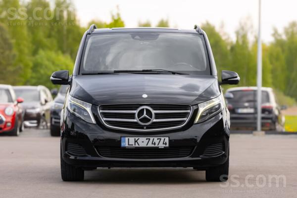 Melns Mercedes-Benz V 250 2014 Rīga, ar dzinēja tilpumu 2.20 L un nobraukumu 330 tūkst. km par 24500 €, foto 2 vietnē AUTOMOTO.COM.LV