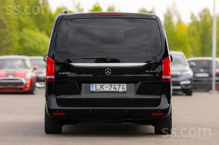 Melns Mercedes-Benz V 250 2014 Rīga, ar dzinēja tilpumu 2.20 L un nobraukumu 330 tūkst. km par 24500 €, foto 6 vietnē AUTOMOTO.COM.LV