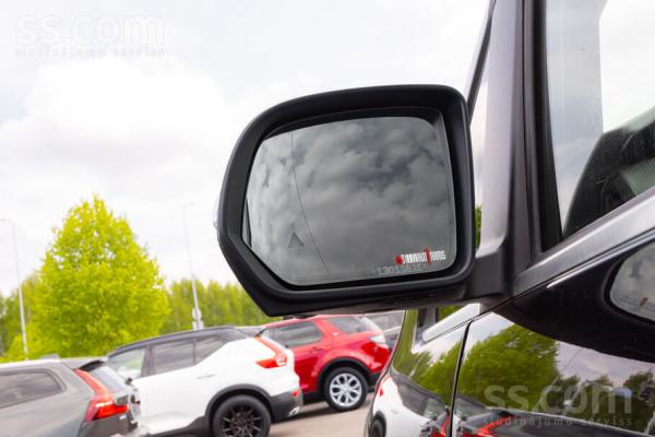 Melns Mercedes-Benz V 250 2014 Rīga, ar dzinēja tilpumu 2.20 L un nobraukumu 330 tūkst. km par 24500 €, foto 7 vietnē AUTOMOTO.COM.LV