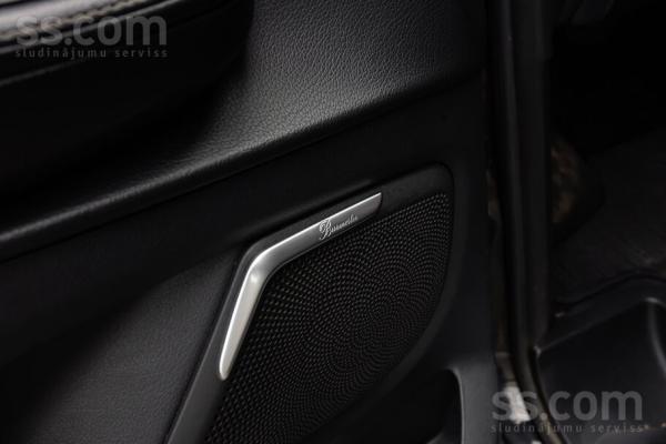 Melns Mercedes-Benz V 250 2014 Rīga, ar dzinēja tilpumu 2.20 L un nobraukumu 330 tūkst. km par 24500 €, foto 9 vietnē AUTOMOTO.COM.LV