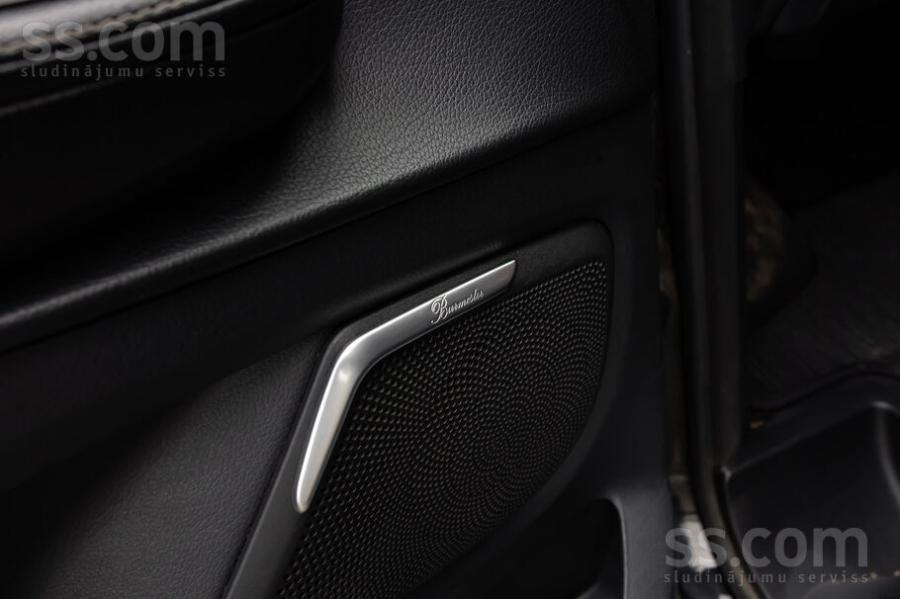 Melns Mercedes-Benz V 250 2014 Rīga, ar dzinēja tilpumu 2.20 L un nobraukumu 330 tūkst. km par 24500 €, foto 10 vietnē AUTOMOTO.COM.LV