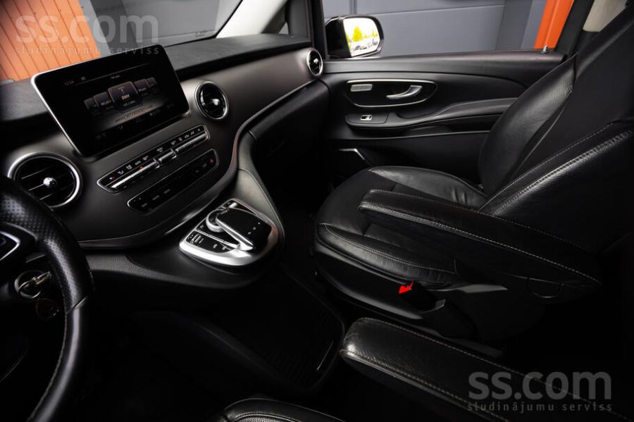 Melns Mercedes-Benz V 250 2014 Rīga, ar dzinēja tilpumu 2.20 L un nobraukumu 330 tūkst. km par 24500 €, foto 13 vietnē AUTOMOTO.COM.LV