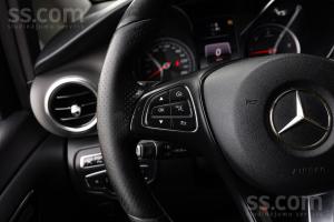 Melns Mercedes-Benz V 250 2014 Rīga, ar dzinēja tilpumu 2.20 L un nobraukumu 330 tūkst. km par 24500 €, foto 22 vietnē AUTOMOTO.COM.LV