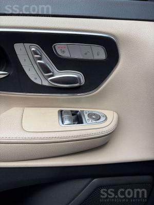 Melns Mercedes-Benz V 250 2014 Rīga, ar dzinēja tilpumu 2.20 L un nobraukumu 158 tūkst. km par 26300 €, foto 22 vietnē AUTOMOTO.COM.LV