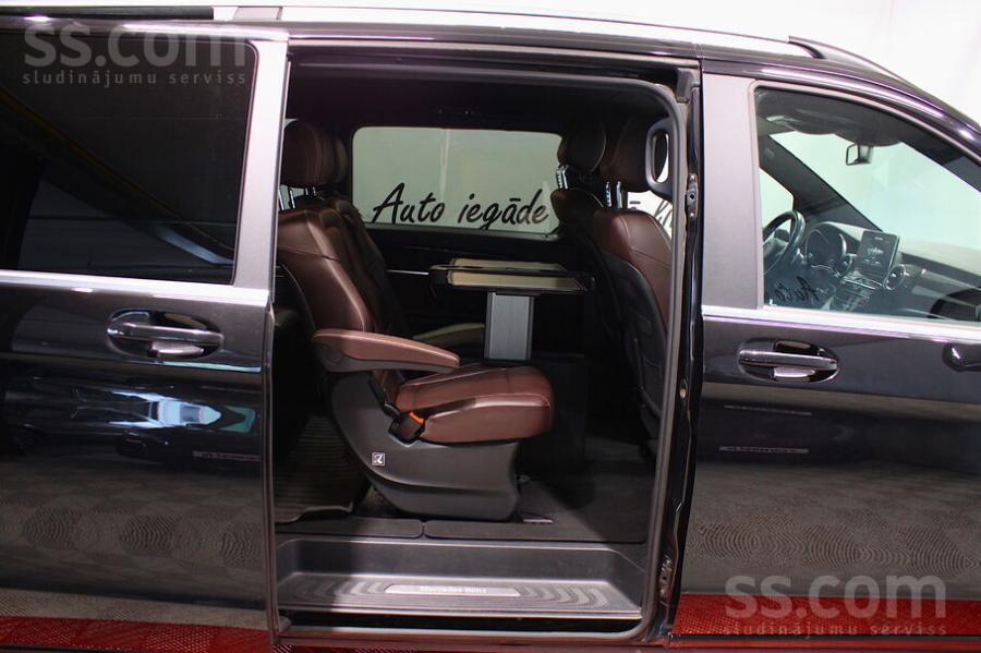 Melns Mercedes-Benz V 250 2014 Rīga, ar dzinēja tilpumu 2.20 L un nobraukumu 154 tūkst. km par 26000 €, foto 28 vietnē AUTOMOTO.COM.LV