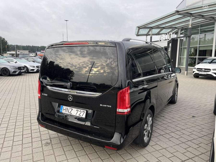 Melns Mercedes-Benz V 250 2015 Viļņa, ar dzinēja tilpumu 2.14 L un nobraukumu 165 tūkst. km par 25000 €, foto 5 vietnē AUTOMOTO.COM.LV