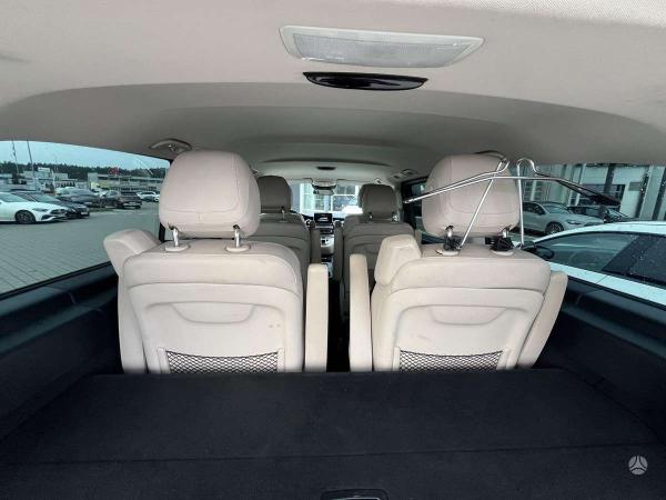 Melns Mercedes-Benz V 250 2015 Viļņa, ar dzinēja tilpumu 2.14 L un nobraukumu 165 tūkst. km par 25000 €, foto 8 vietnē AUTOMOTO.COM.LV