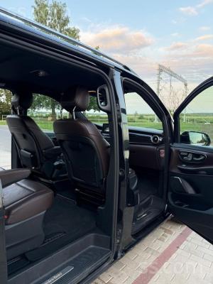 Black Mercedes-Benz V 250 2016 in Jurmala, with an engine capacity of 2.10 L and mileage of 0 thousand km for 21800 €, photo 11 on AUTOMOTO.COM.LV