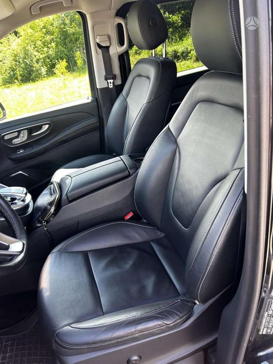 Black Mercedes-Benz V 250 2016 in Panevezys, with an engine capacity of 2.14 L and mileage of 288 thousand km for 24000 €, photo 20 on AUTOMOTO.COM.LV