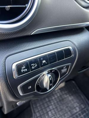 Black Mercedes-Benz V 250 2016 in Panevezys, with an engine capacity of 2.14 L and mileage of 288 thousand km for 24000 €, photo 21 on AUTOMOTO.COM.LV