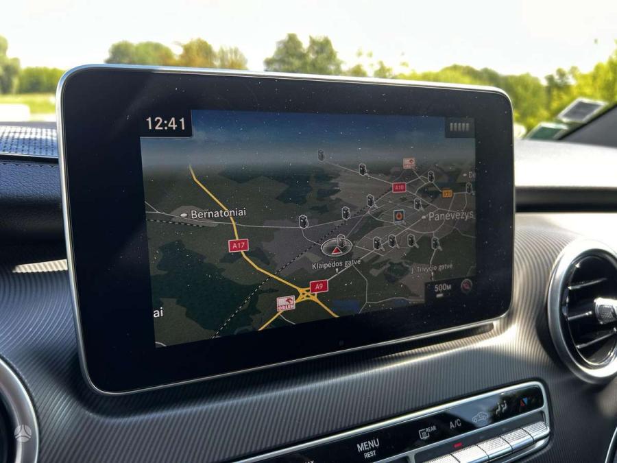 Black Mercedes-Benz V 250 2016 in Panevezys, with an engine capacity of 2.14 L and mileage of 288 thousand km for 24000 €, photo 23 on AUTOMOTO.COM.LV