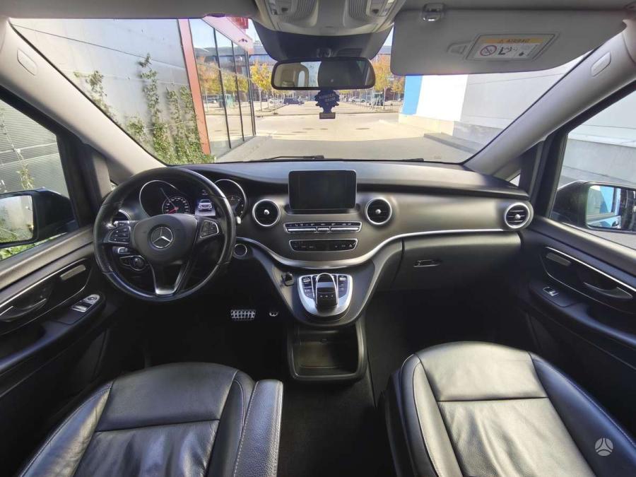 Black Mercedes-Benz V 250 2016 in Klaipeda, with an engine capacity of 2.10 L and mileage of 290 thousand km for 24700 €, photo 13 on AUTOMOTO.COM.LV
