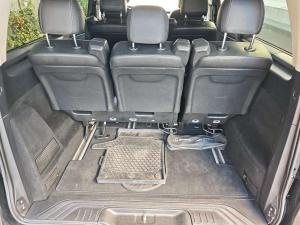 Black Mercedes-Benz V 250 2016 in Klaipeda, with an engine capacity of 2.10 L and mileage of 290 thousand km for 24700 €, photo 19 on AUTOMOTO.COM.LV