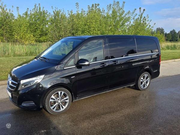 Melns Mercedes-Benz V 250 2016 Panevēža, ar dzinēja tilpumu 2.14 L un nobraukumu 301 tūkst. km par 26700 €, foto 6 vietnē AUTOMOTO.COM.LV