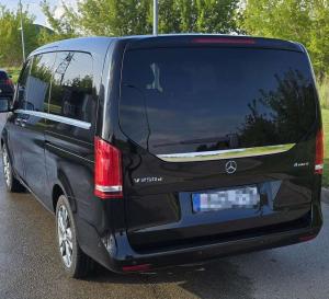 Melns Mercedes-Benz V 250 2016 Panevēža, ar dzinēja tilpumu 2.14 L un nobraukumu 301 tūkst. km par 26700 €, foto 7 vietnē AUTOMOTO.COM.LV