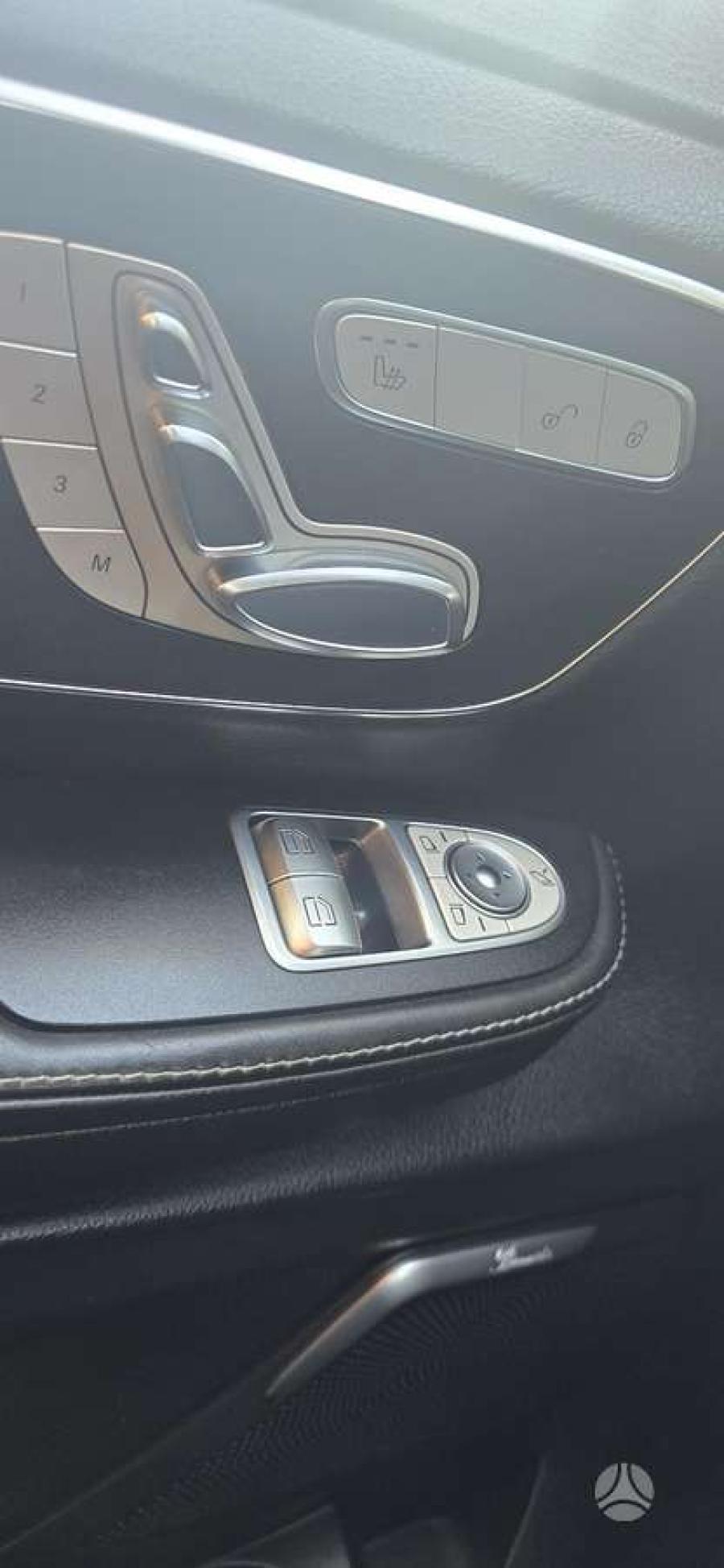 Melns Mercedes-Benz V 250 2016 Panevēža, ar dzinēja tilpumu 2.14 L un nobraukumu 301 tūkst. km par 26700 €, foto 10 vietnē AUTOMOTO.COM.LV