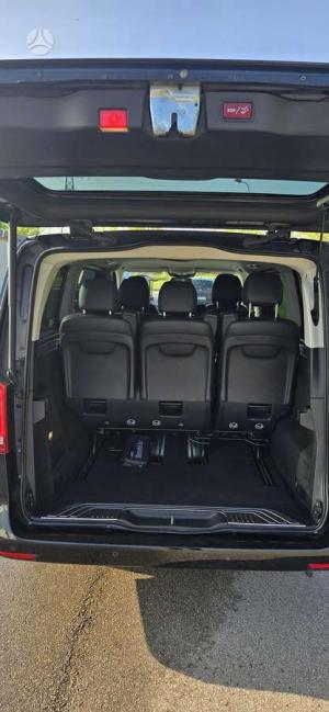 Melns Mercedes-Benz V 250 2016 Panevēža, ar dzinēja tilpumu 2.14 L un nobraukumu 301 tūkst. km par 26700 €, foto 17 vietnē AUTOMOTO.COM.LV