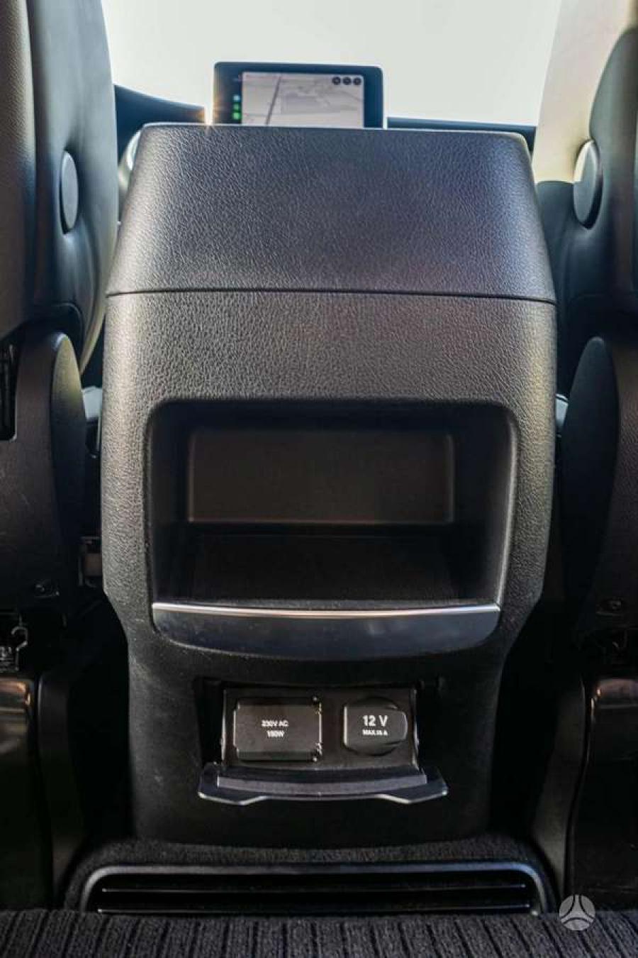 Black Mercedes-Benz V 250 2016 in Panevezys, with an engine capacity of 2.14 L and mileage of 301 thousand km for 26500 €, photo 22 on AUTOMOTO.COM.LV