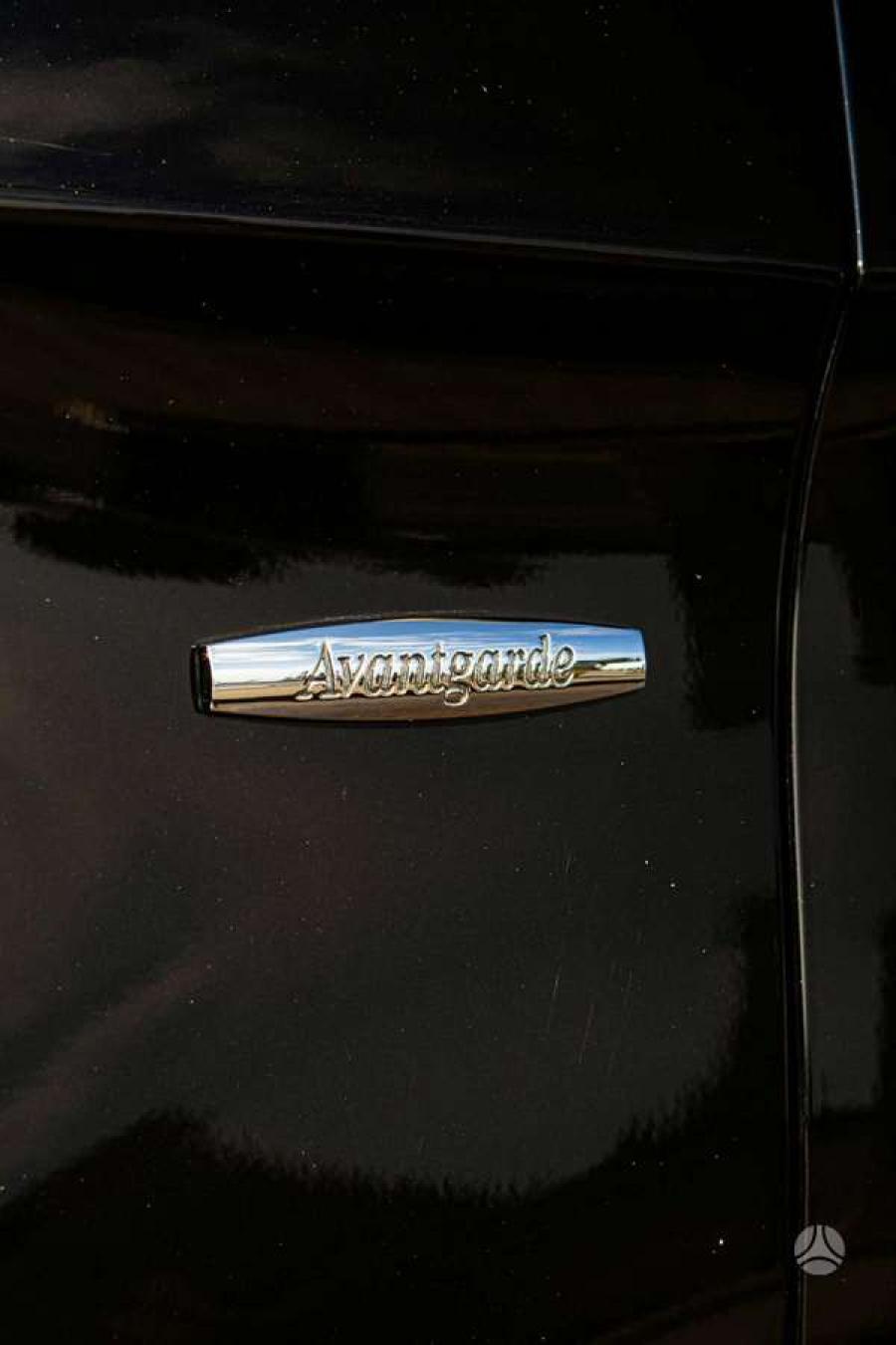 Black Mercedes-Benz V 250 2016 in Panevezys, with an engine capacity of 2.14 L and mileage of 301 thousand km for 26500 €, photo 54 on AUTOMOTO.COM.LV