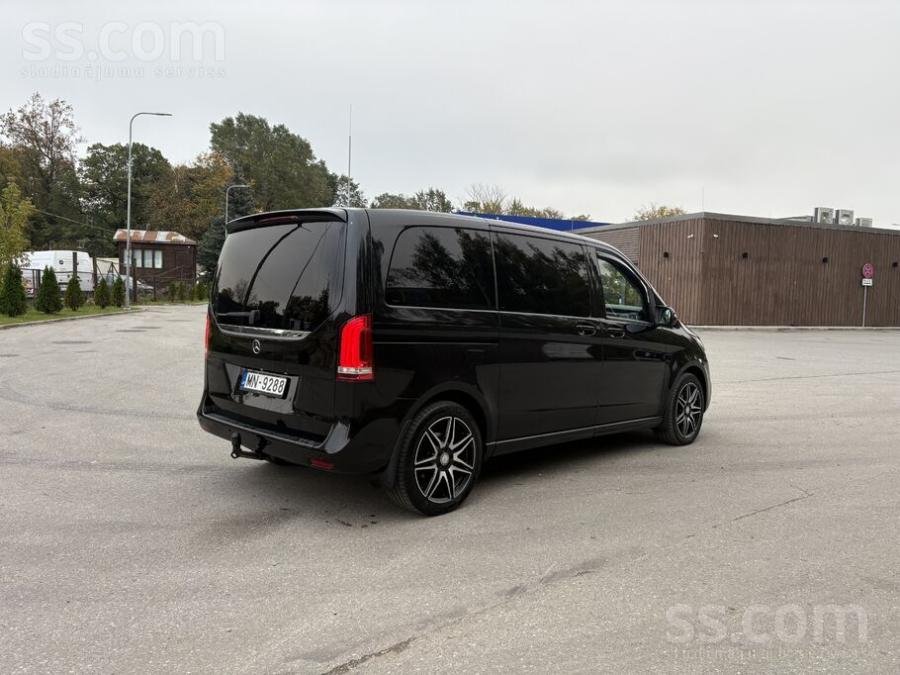 Melns Mercedes-Benz V 250 2016 Rīga, ar dzinēja tilpumu 2.10 L un nobraukumu 326 tūkst. km par 22500 €, foto 5 vietnē AUTOMOTO.COM.LV