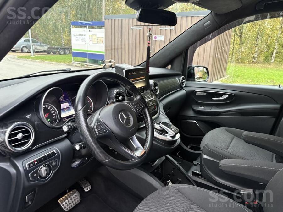 Melns Mercedes-Benz V 250 2016 Rīga, ar dzinēja tilpumu 2.10 L un nobraukumu 326 tūkst. km par 22500 €, foto 9 vietnē AUTOMOTO.COM.LV
