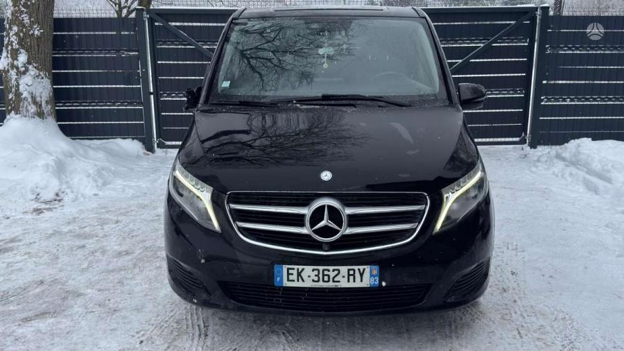 Melns Mercedes-Benz V 250 2017 Jonava, ar dzinēja tilpumu 2.14 L un nobraukumu 320 tūkst. km par 16850 €, foto 2 vietnē AUTOMOTO.COM.LV