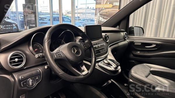 Melns Mercedes-Benz V 250 2017 Rīga, ar dzinēja tilpumu 2.20 L un nobraukumu 134 tūkst. km par 29990 €, foto 8 vietnē AUTOMOTO.COM.LV