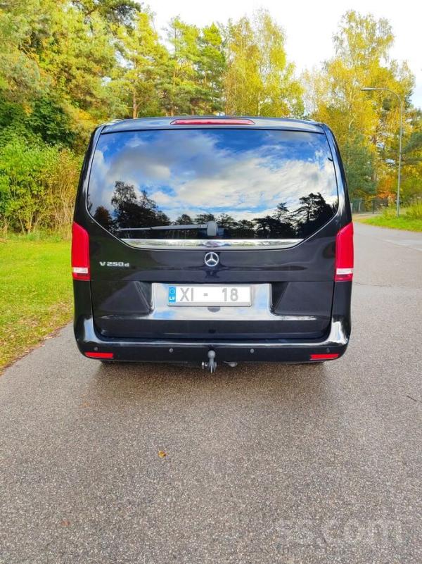 Melns Mercedes-Benz V 250 2017 Jūrmala, ar dzinēja tilpumu 2.20 L un nobraukumu 229 tūkst. km par 25250 €, foto 7 vietnē AUTOMOTO.COM.LV