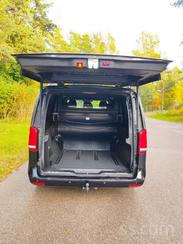Melns Mercedes-Benz V 250 2017 Jūrmala, ar dzinēja tilpumu 2.20 L un nobraukumu 229 tūkst. km par 25250 €, foto 9 vietnē AUTOMOTO.COM.LV