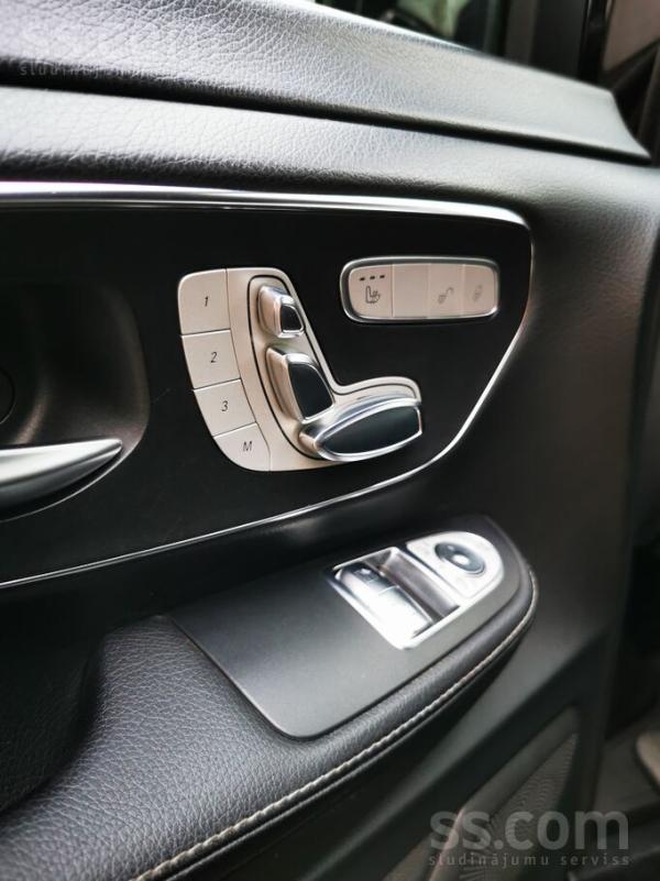 Melns Mercedes-Benz V 250 2017 Rīga, ar dzinēja tilpumu 2.20 L un nobraukumu 254 tūkst. km par 27300 €, foto 6 vietnē AUTOMOTO.COM.LV