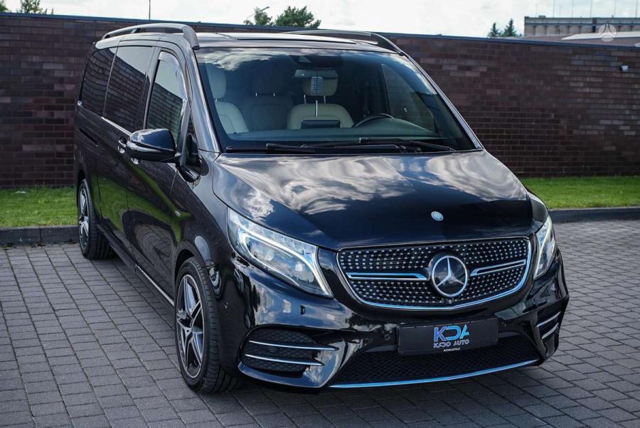 Black Mercedes-Benz V 250 2017 in Marijampole, with an engine capacity of 2.14 L and mileage of 308 thousand km for 29450 €, photo 3 on AUTOMOTO.COM.LV