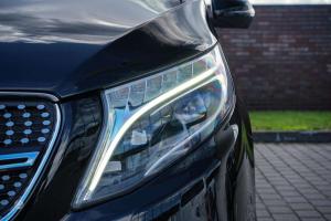 Black Mercedes-Benz V 250 2017 in Marijampole, with an engine capacity of 2.14 L and mileage of 308 thousand km for 29450 €, photo 8 on AUTOMOTO.COM.LV