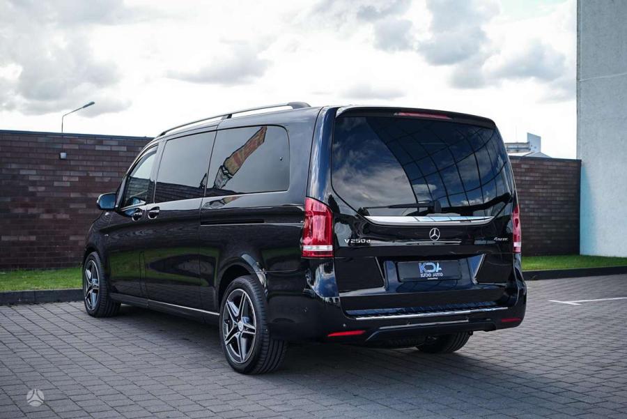 Black Mercedes-Benz V 250 2017 in Marijampole, with an engine capacity of 2.14 L and mileage of 308 thousand km for 29450 €, photo 10 on AUTOMOTO.COM.LV