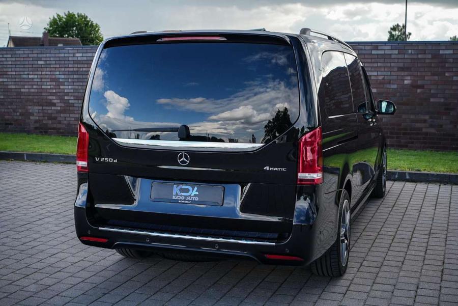Black Mercedes-Benz V 250 2017 in Marijampole, with an engine capacity of 2.14 L and mileage of 308 thousand km for 29450 €, photo 13 on AUTOMOTO.COM.LV