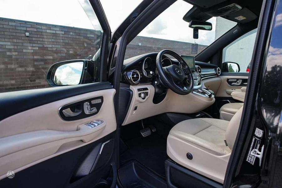 Black Mercedes-Benz V 250 2017 in Marijampole, with an engine capacity of 2.14 L and mileage of 308 thousand km for 29450 €, photo 26 on AUTOMOTO.COM.LV