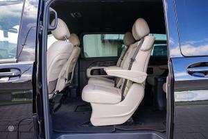 Black Mercedes-Benz V 250 2017 in Marijampole, with an engine capacity of 2.14 L and mileage of 308 thousand km for 29450 €, photo 33 on AUTOMOTO.COM.LV