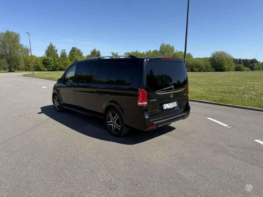 Black Mercedes-Benz V 250 2018 in Panevezys, with an engine capacity of 2.14 L and mileage of 205 thousand km for 31500 €, photo 6 on AUTOMOTO.COM.LV