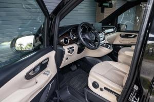 Black Mercedes-Benz V 250 2018 in Marijampole, with an engine capacity of 2.10 L and mileage of 245 thousand km for 30450 €, photo 24 on AUTOMOTO.COM.LV