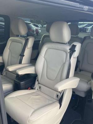 Melns Mercedes-Benz V 250 2018 Viļņa, ar dzinēja tilpumu 2.14 L un nobraukumu 225 tūkst. km par 28800 €, foto 5 vietnē AUTOMOTO.COM.LV
