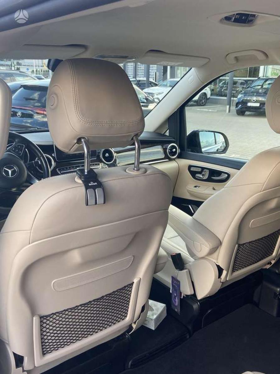 Melns Mercedes-Benz V 250 2018 Viļņa, ar dzinēja tilpumu 2.14 L un nobraukumu 225 tūkst. km par 28800 €, foto 6 vietnē AUTOMOTO.COM.LV