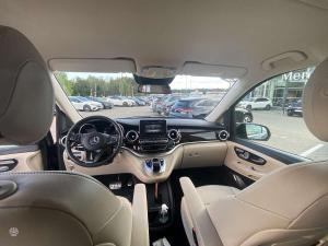 Melns Mercedes-Benz V 250 2018 Viļņa, ar dzinēja tilpumu 2.14 L un nobraukumu 225 tūkst. km par 28800 €, foto 8 vietnē AUTOMOTO.COM.LV
