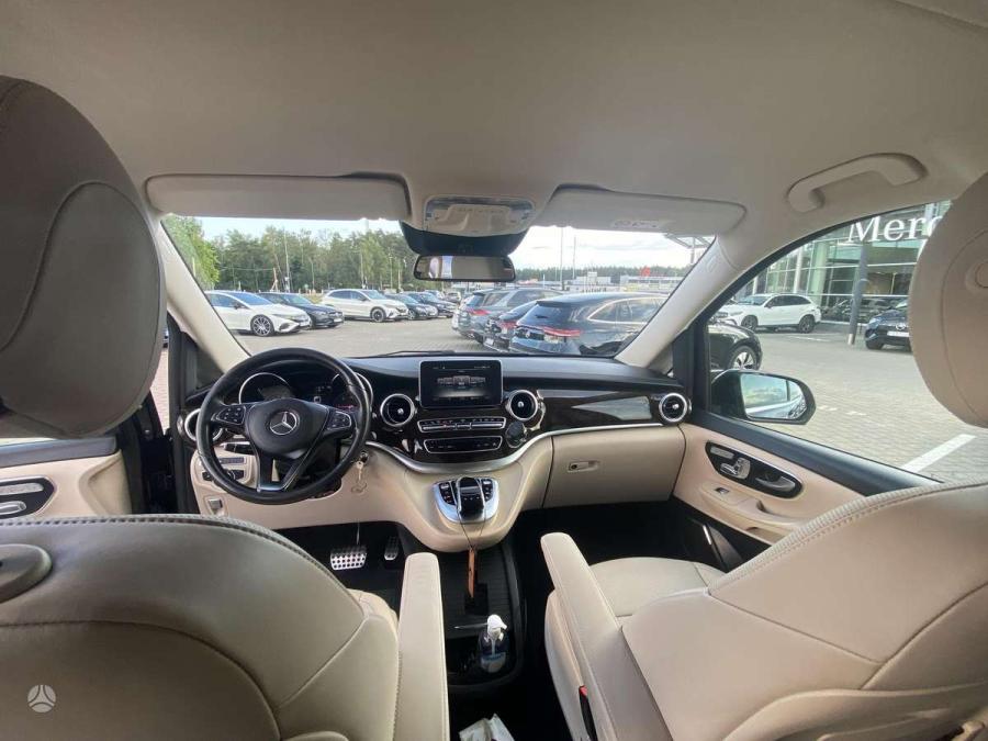 Melns Mercedes-Benz V 250 2018 Viļņa, ar dzinēja tilpumu 2.14 L un nobraukumu 225 tūkst. km par 28800 €, foto 8 vietnē AUTOMOTO.COM.LV