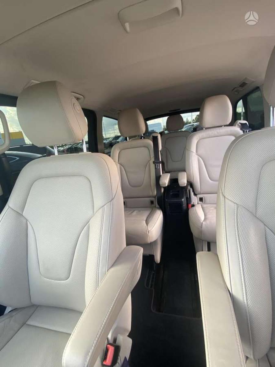 Melns Mercedes-Benz V 250 2018 Viļņa, ar dzinēja tilpumu 2.14 L un nobraukumu 225 tūkst. km par 28800 €, foto 9 vietnē AUTOMOTO.COM.LV