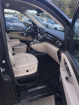 Melns Mercedes-Benz V 250 2018 Viļņa, ar dzinēja tilpumu 2.14 L un nobraukumu 225 tūkst. km par 28800 €, foto 11 vietnē AUTOMOTO.COM.LV