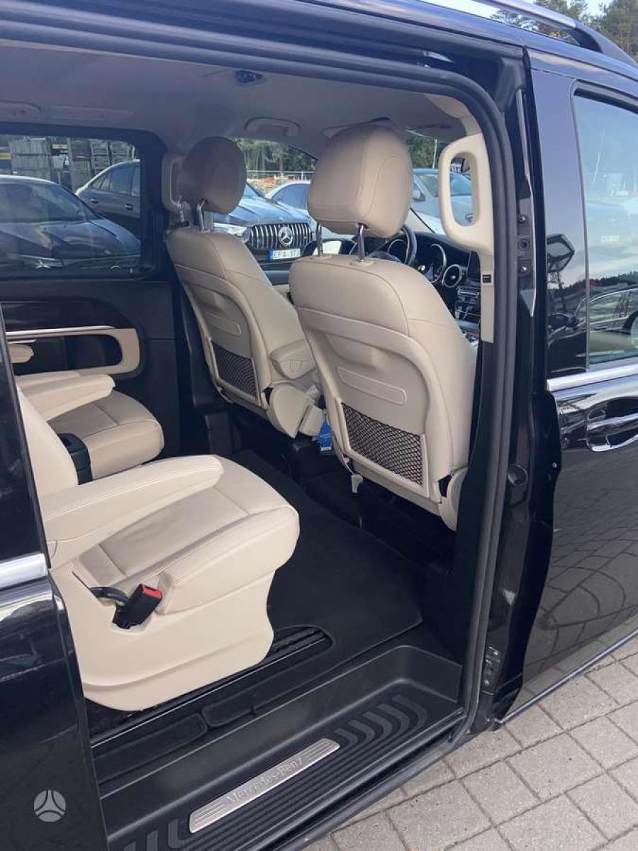 Melns Mercedes-Benz V 250 2018 Viļņa, ar dzinēja tilpumu 2.14 L un nobraukumu 225 tūkst. km par 28800 €, foto 12 vietnē AUTOMOTO.COM.LV