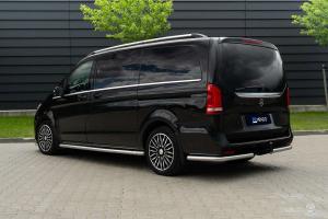 Black Mercedes-Benz V 250 2018 in Vilnius, with an engine capacity of 2.14 L and mileage of 198 thousand km for 27990 €, photo 5 on AUTOMOTO.COM.LV
