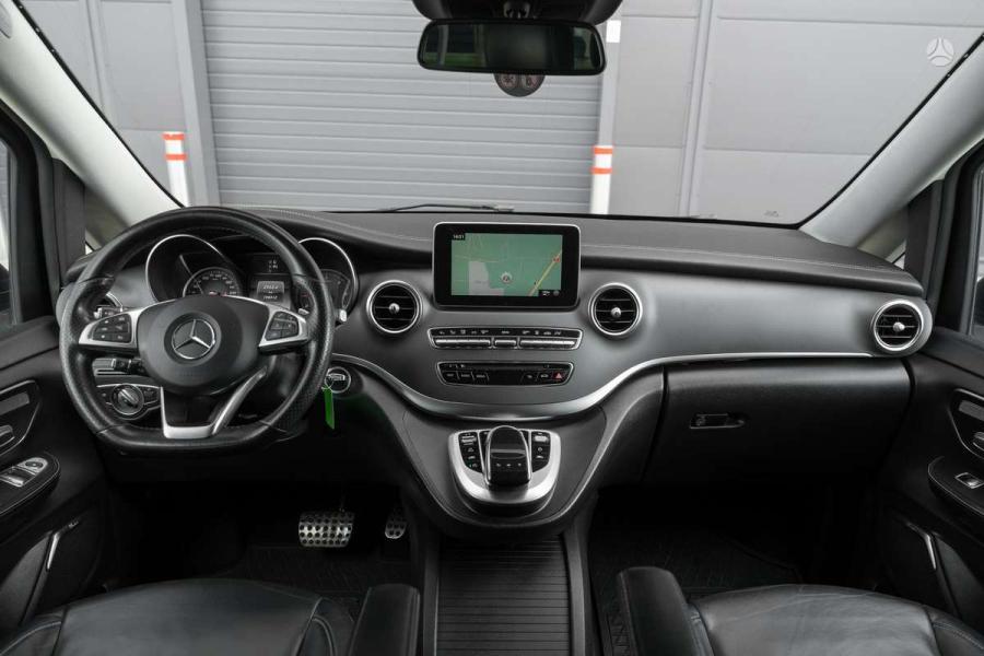 Black Mercedes-Benz V 250 2018 in Vilnius, with an engine capacity of 2.14 L and mileage of 198 thousand km for 27990 €, photo 16 on AUTOMOTO.COM.LV