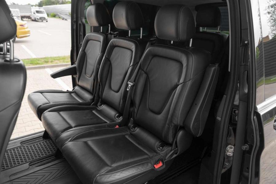 Black Mercedes-Benz V 250 2018 in Vilnius, with an engine capacity of 2.14 L and mileage of 198 thousand km for 27990 €, photo 22 on AUTOMOTO.COM.LV