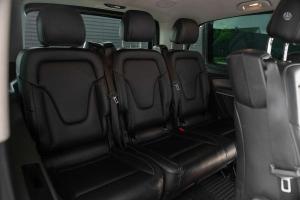 Black Mercedes-Benz V 250 2018 in Vilnius, with an engine capacity of 2.14 L and mileage of 198 thousand km for 27990 €, photo 24 on AUTOMOTO.COM.LV